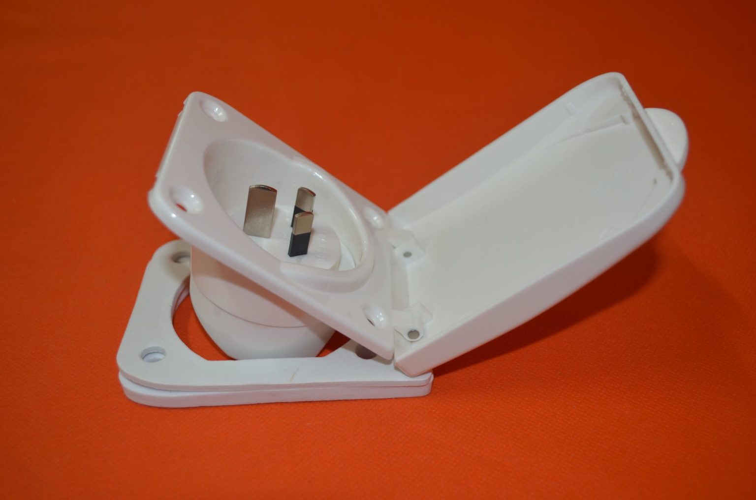 240V 15amp Power Inlet IP44 - White - Caramart Caravans & Trailers