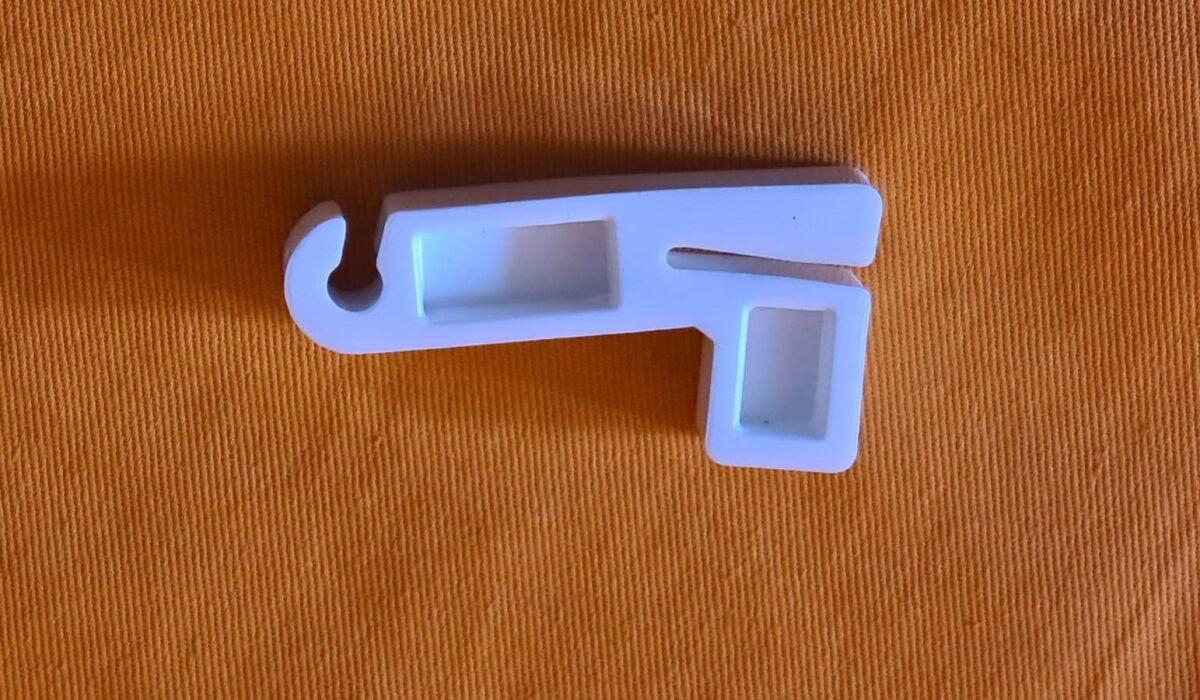 Wire Basket Clip - Caramart Caravans & Trailers